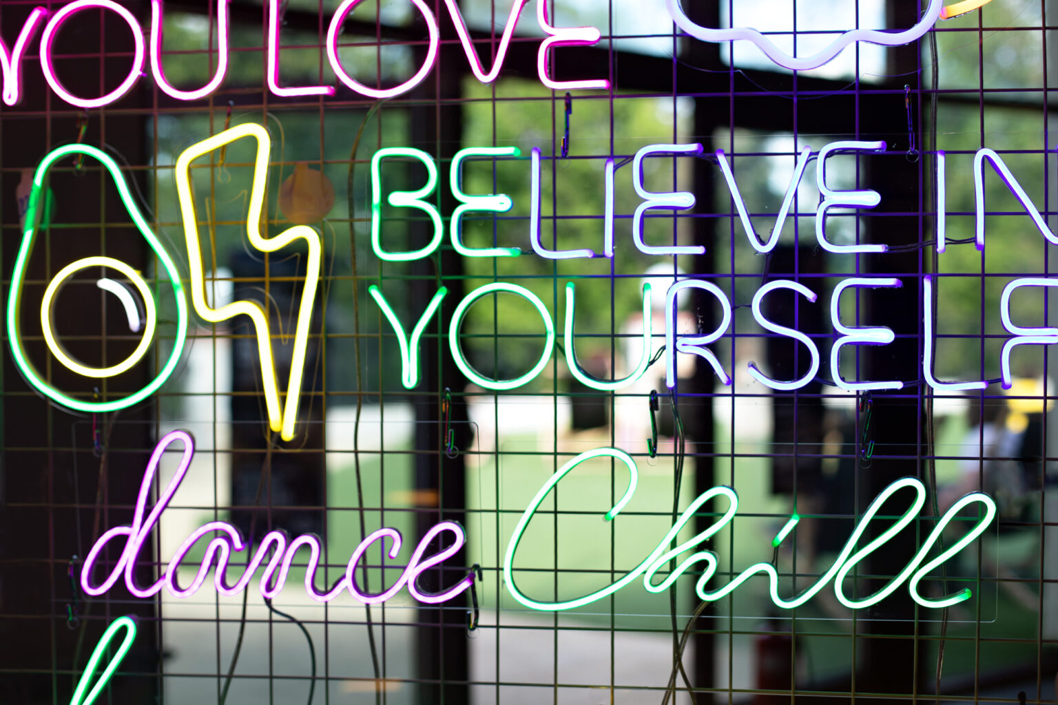 Timeline of the LED: From Early Discoveries to Smart Lighting - Light Ideas